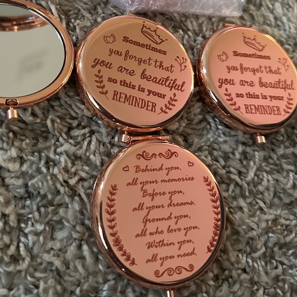 Accessories | Beautiful Quotes Giftable Compact Mirror | Poshmark